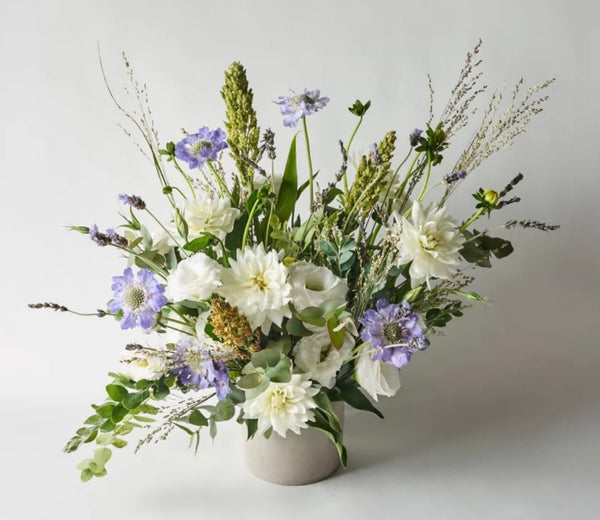 Seasonal Floral Designs – Matriarch Floral & Gifts
